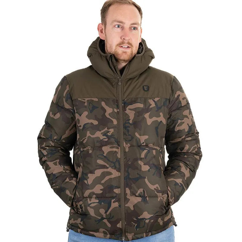 Carp Fishing Clothing | Reelfishing
